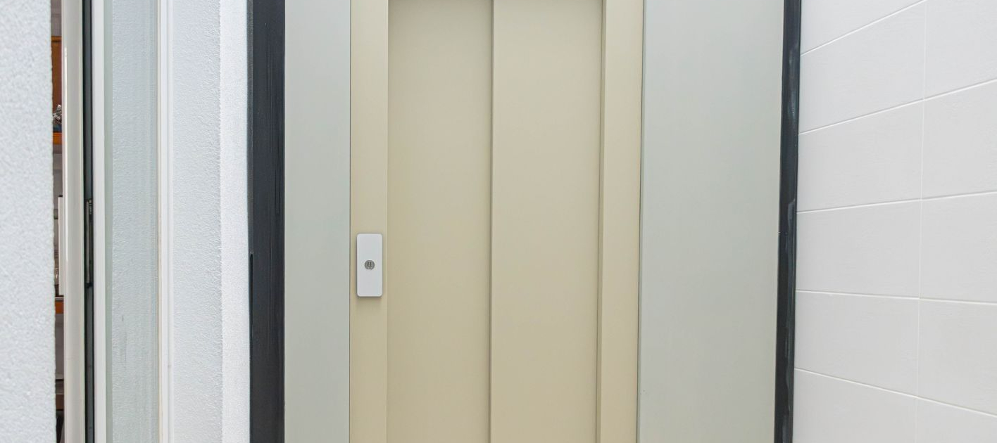 EVA-R model long-travel domestic lift - Elevadores Vilber